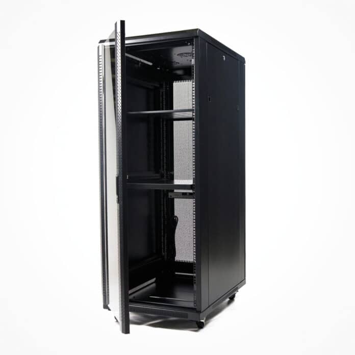 Rack de comunicaciones, accesorios y sus usos - Revista Seguridad 360